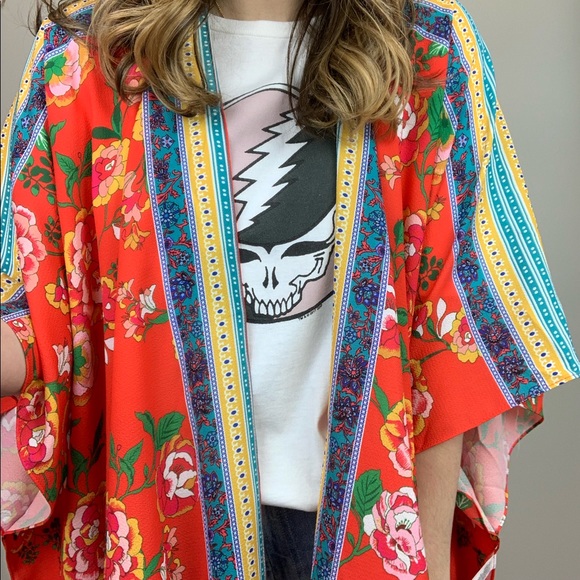 Umgee | Sweaters | Groovy Garden Floral Print Kimono | Poshmark